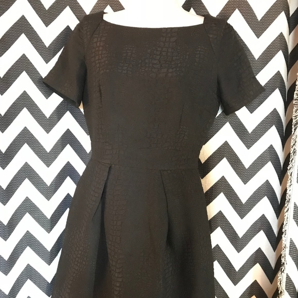 French Connection | Dresses | French Connection Lbd Wth Embossed Fabric ...
